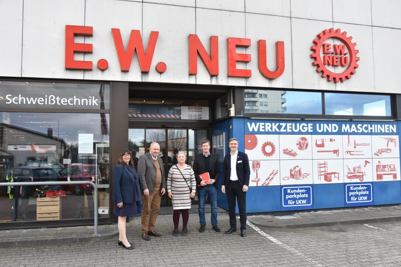 Ew Neu Worms