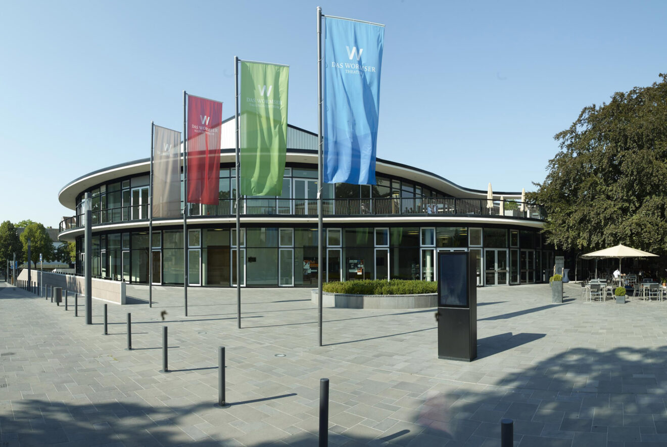 Ausstellung „10 Jahre Art Wonnegau: Impressionen“ im Wormser ...