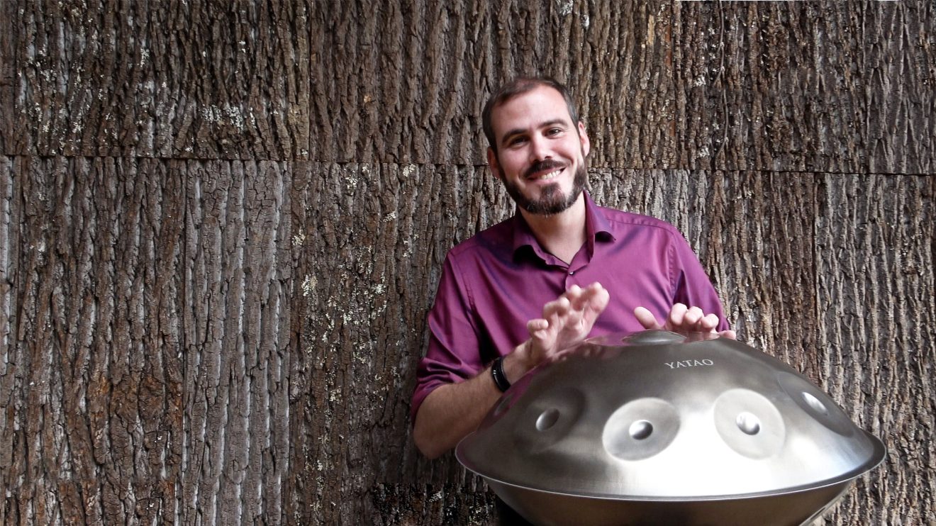 Handpan-Artist Michael Noll am 2.1. im Hamburger Tor - WO! Magazin ...